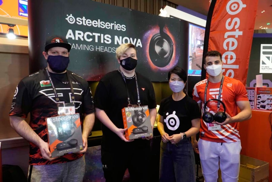 RTB_SteelSeries Arctis Nova Pro series-03