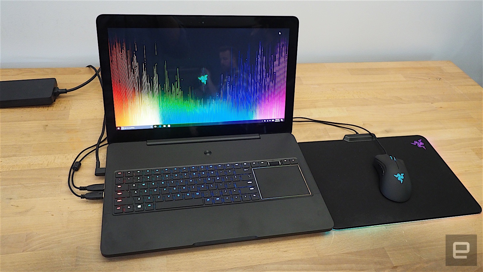 Razor เปิดตัวโน๊ตบุคเกมมิ่ง Blade Pro รุ่นใหม่ มาพร้อมกับคีย์บอร์ด ...