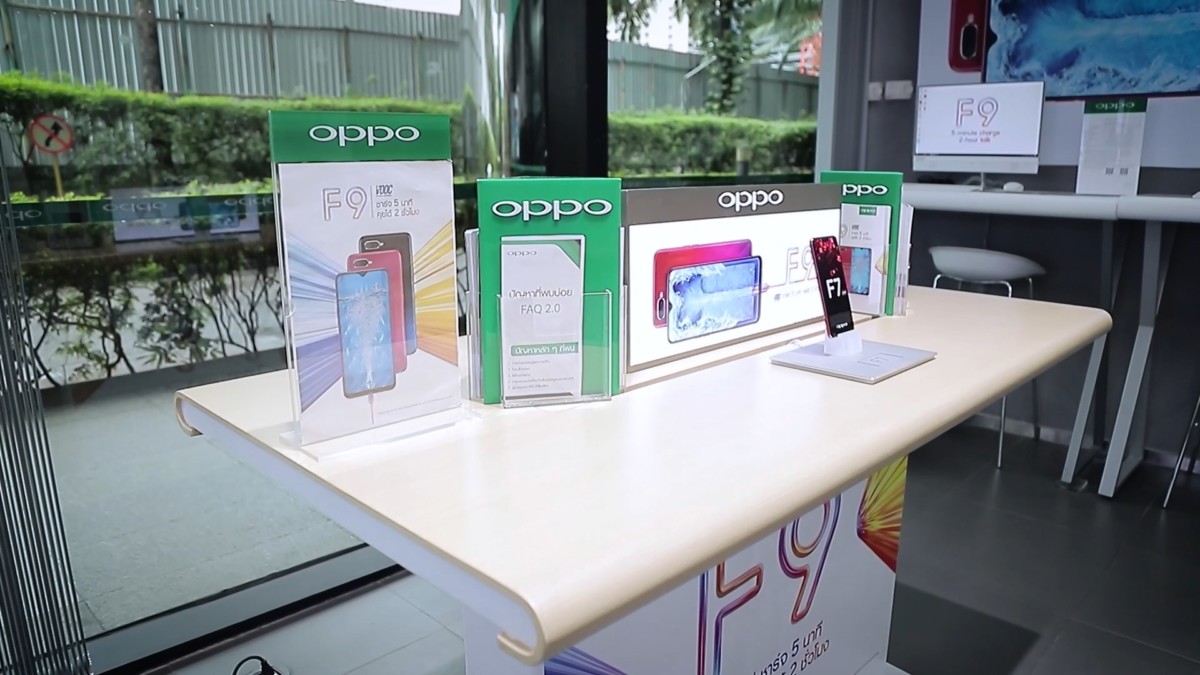 Master OPPO Service Center.mp4_snapshot_00.43 » ล้ำหน้าโชว์