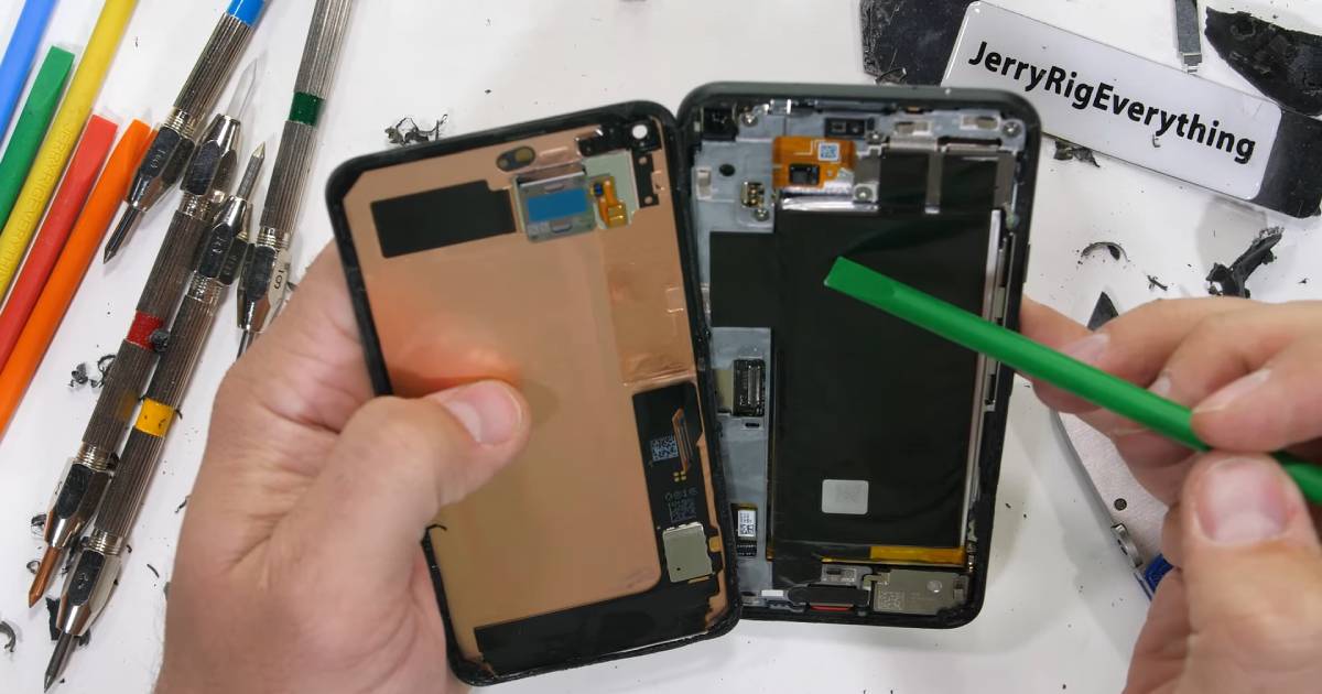 Google-Pixel5-Teardown-2