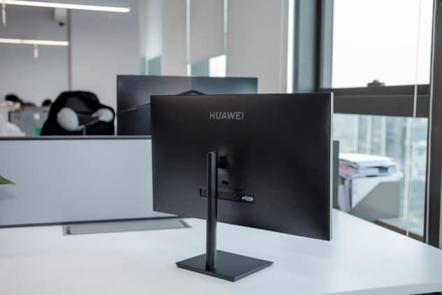 HUAWEI เผยเคล็ดลับจัดโต๊ะทำงานให้งานปัง เงินดี ความรักพุ่ง