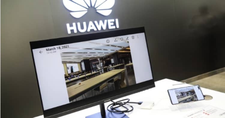 HUAWEI เผยเคล็ดลับจัดโต๊ะทำงานให้งานปัง เงินดี ความรักพุ่ง