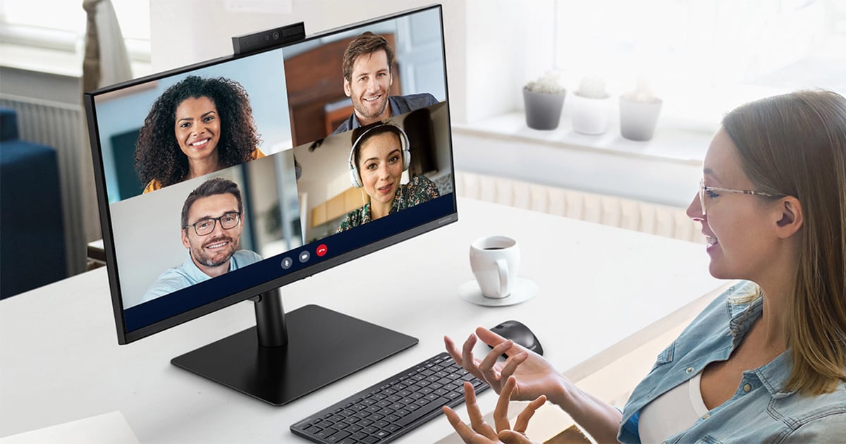 Samsung Webcam Monitor S4 จอมอนิเตอร์ พร้อมกล้องเว็บแคมแบบป็อปอัพ