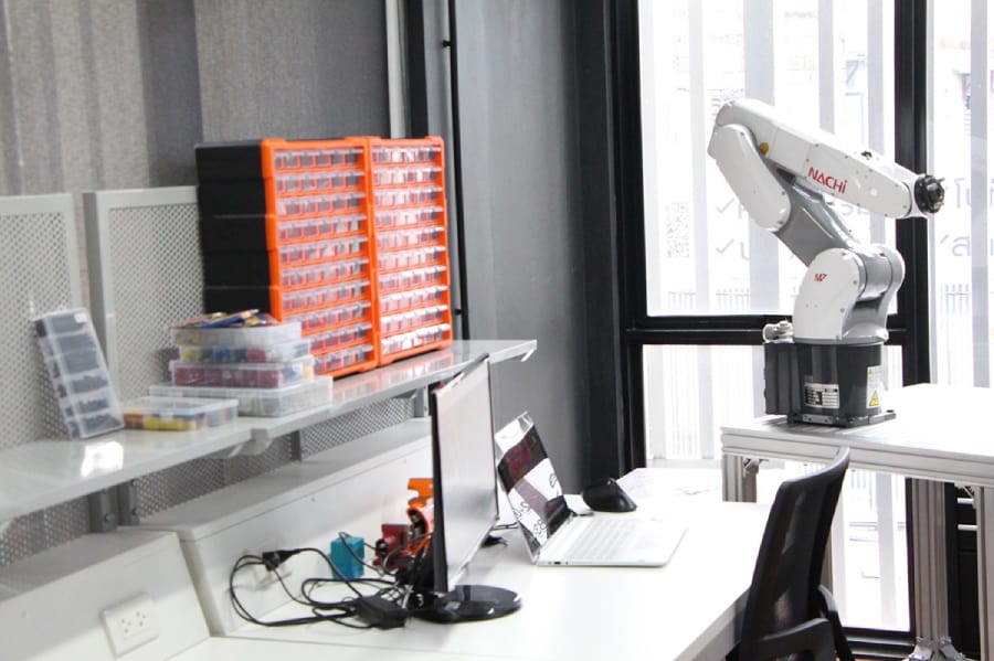 ดีป้า จับมือ กราวิเทคไทย เปิดศูนย์ G.LAB Digital Makerspace แหล่งบ่ม ...