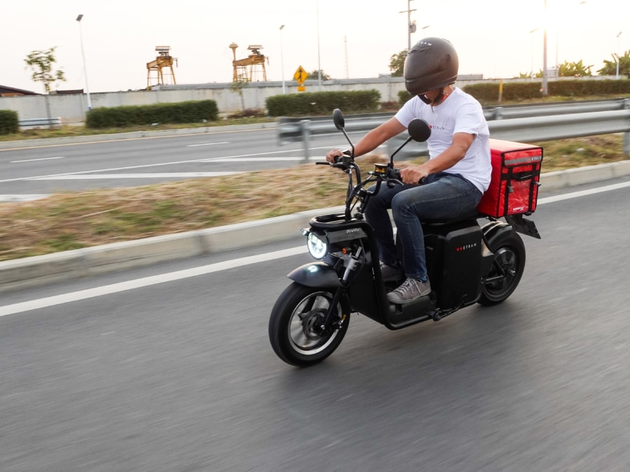 ETRAN-คาลเท็กซ์-PTTRM ขยายสถานีสลับแบตเตอรี่ 20 จุด กลางกรุง