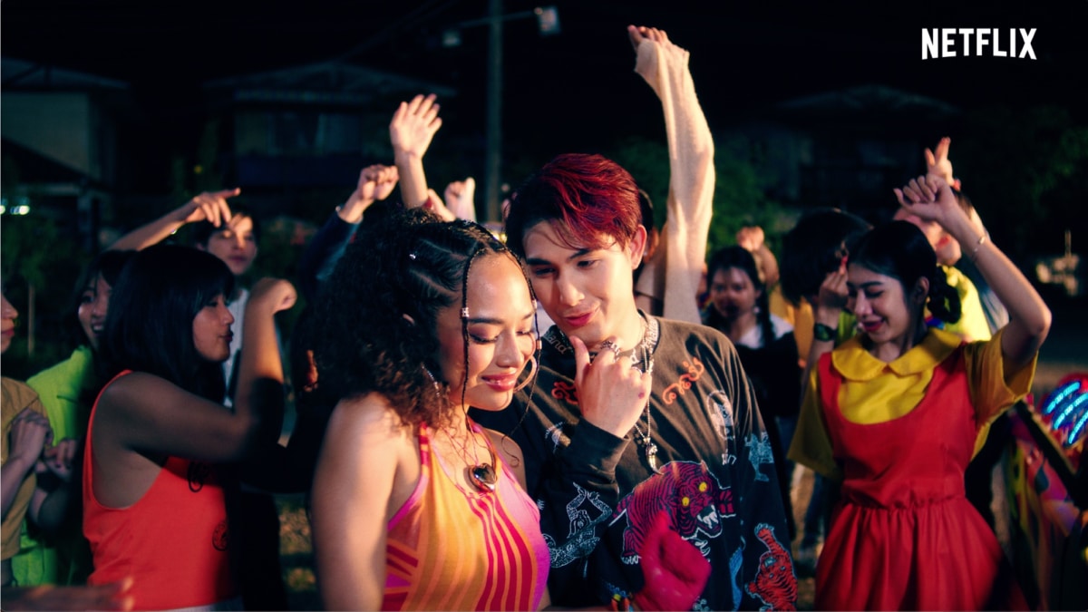 Netflix x Botcash ปล่อย เพลง ‘Happy Netflix Year’ ชวนโยกให้สะบัด พร้อม ...