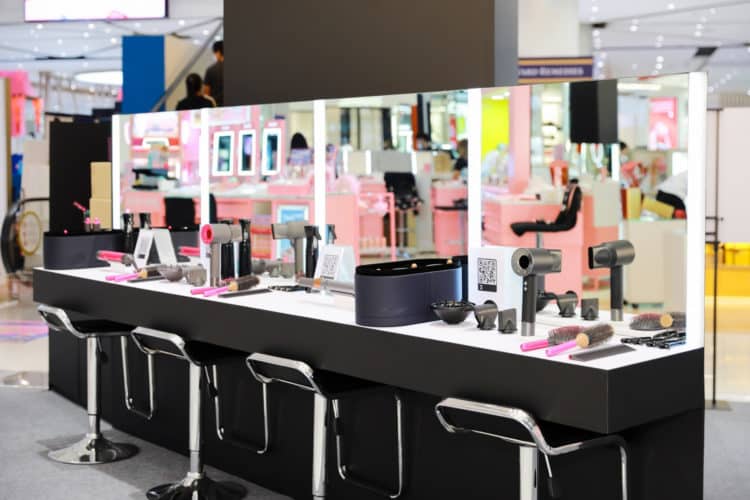 Dyson เปิด Pop-up Styling Station ทำผมฟรี ถึง 18 เม.ย. นี้ ที่ สยามพารากอน