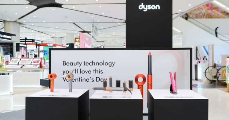 Dyson เปิด Pop-up Styling Station ทำผมฟรี ถึง 18 เม.ย. นี้ ที่ สยามพารากอน