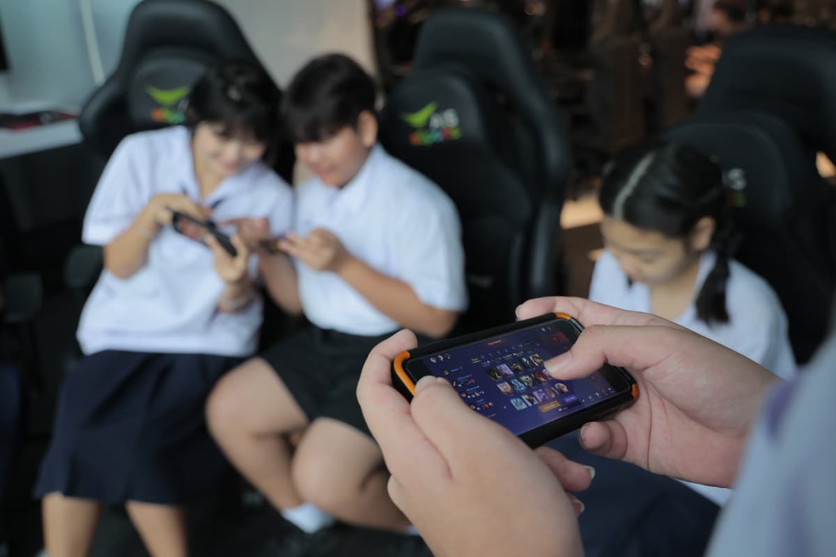 AIS is organizing the AIS 5G eSports S-Series Thailand Championship 2023 by Dutch Mill for the ...