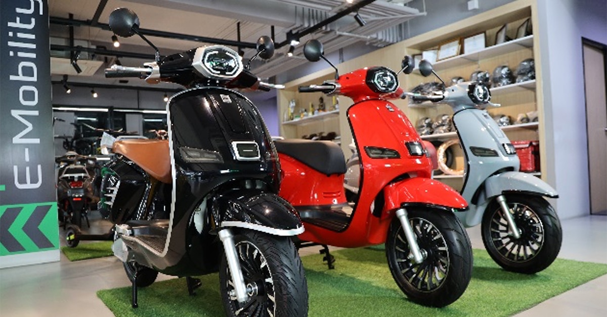 เปิดตัว จักรยานยนต์ไฟฟ้า EM Enzo มอเตอร์ 3000W วิ่งไกล 120 กม. ราคา ...