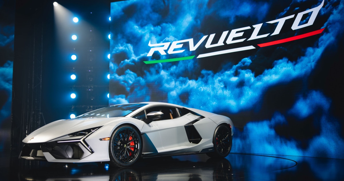 Lamborghini Revuelto รถยนต์ ซูเปอร์สปอร์ต ปลั๊กอินไฮบริด เครื่องยนต์ ...