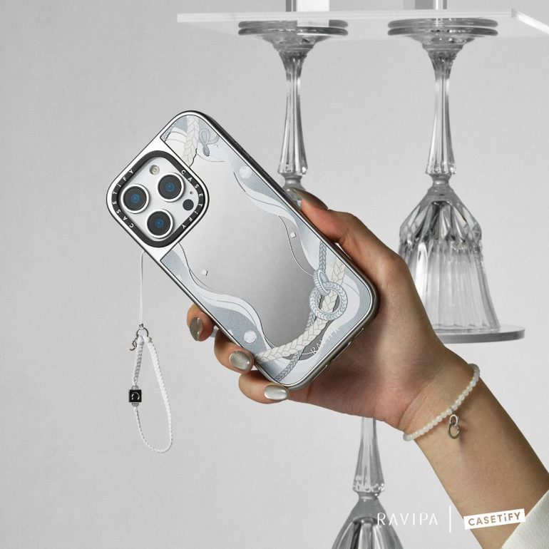 CASETiFY จับมือ RAVIPA สร้างสรรค์คอลเลกชั่นอุปกรณ์เสริมเทคโนโลยีสุดพิเศษ