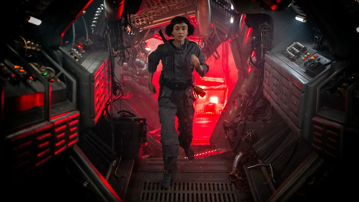 Alien: Earth ซีรีส์สยองขวัญสุดระทึก พร้อมสตรีมครบ 8 ตอนบน Disney+ Hotstar